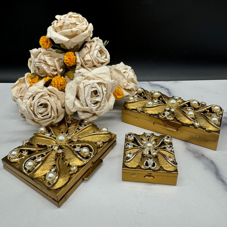 Vintage S.F. Co. 5th Avenue Compact Set - The Jewelry Stylist